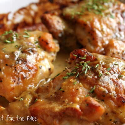 Quick and Delicious Man Pleasing Chicken - A Feast For The Eyes