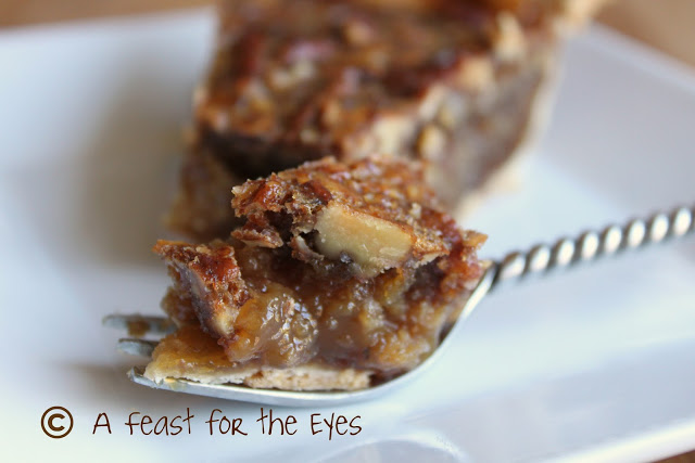The Best Old-Fashioned Pecan Pie - A Feast For The Eyes
