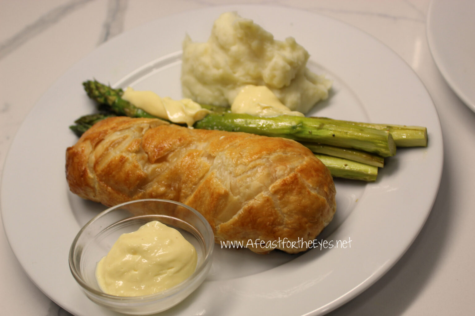 Salmon Wellington (Salmon in Puff Pastry) with Mushroom Duxelles - A ...
