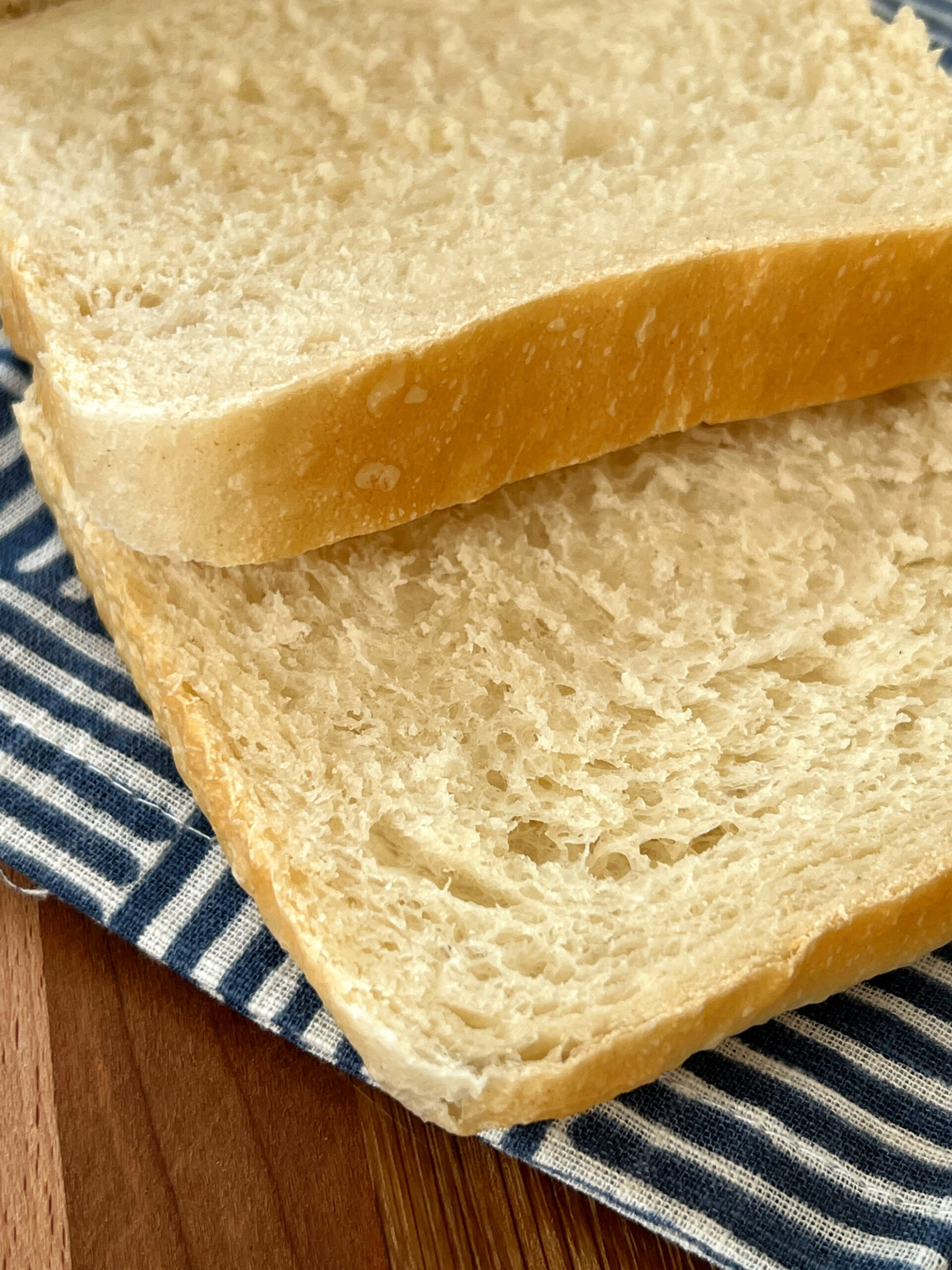 Shokupan (Japanese White Bread) - A Feast For The Eyes