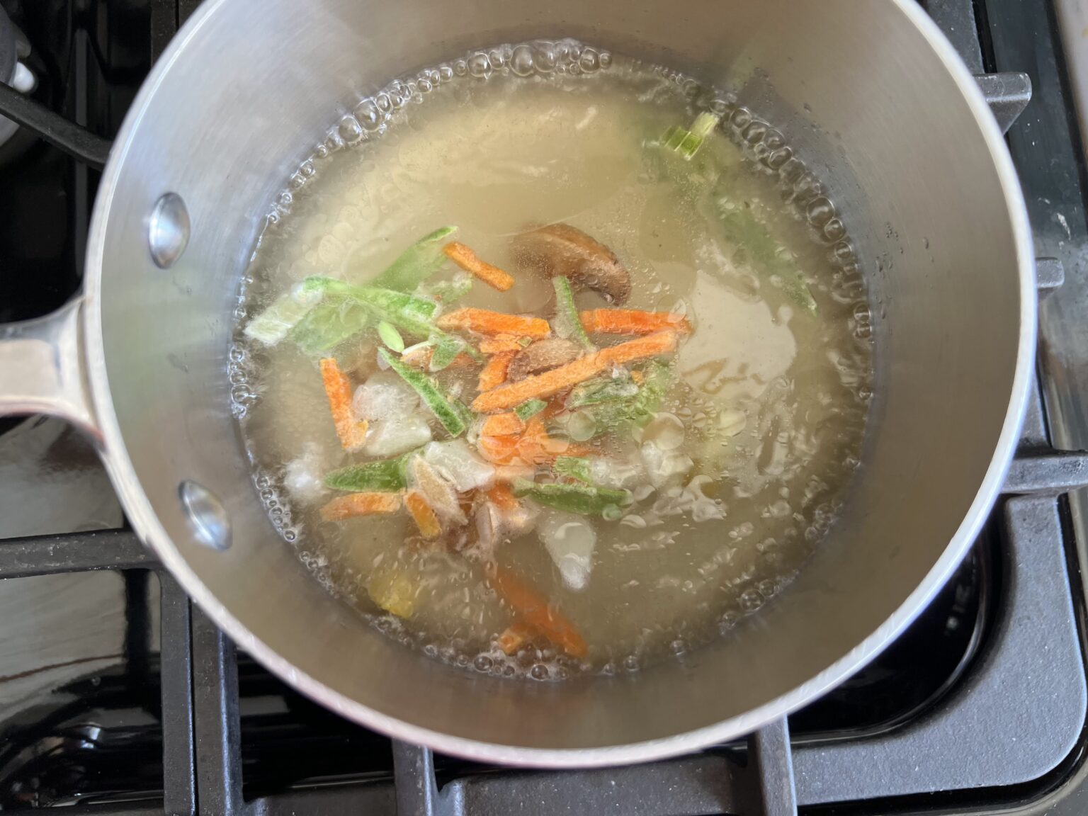 How to Make Homemade Wonton Soup and Instant Pot Chinese Chicken Broth ...